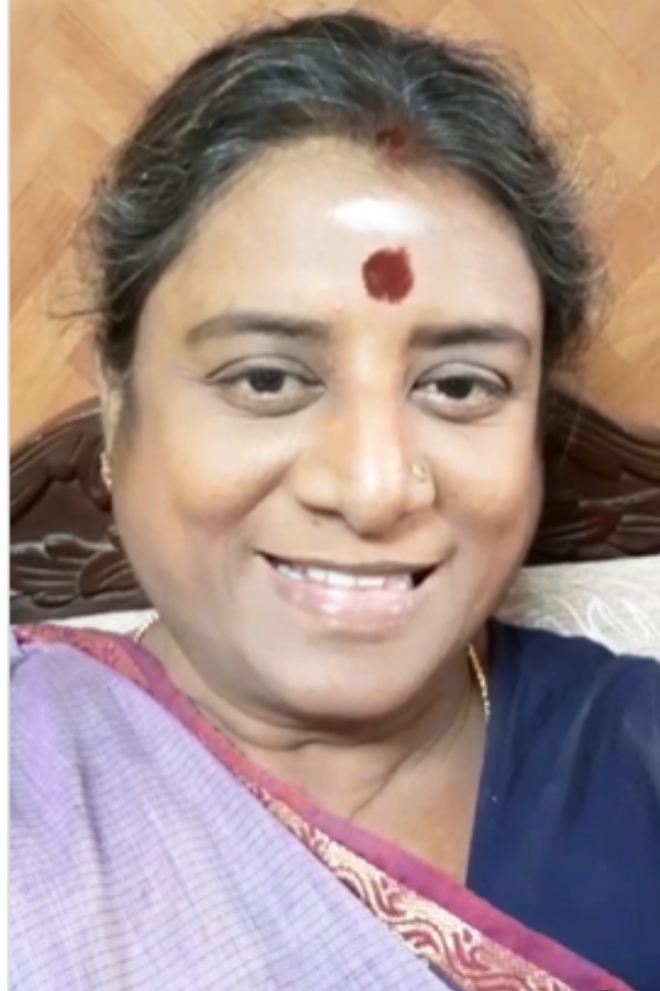 பிரபல வில்லன் நடிகரின் மகள்.. சிறு வயதில் கணவர் இறப்பு.. பிறகு பட்ட ...