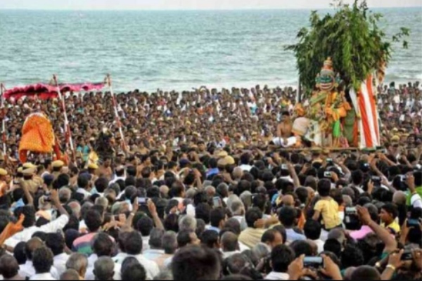 திருச்செந்தூரில் இன்று சூரசம்ஹாரம்.. தூத்துக்குடி மாவட்டத்துக்கு விடுமுறை - டாஸ்மாக் கடைகள் ...