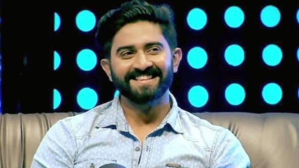 நந்தினி சீரியல் ஹீரோ இப்படிப்பட்டவரா? இப்போ மனைவியின் கம்ப்ளைன்டால் ...