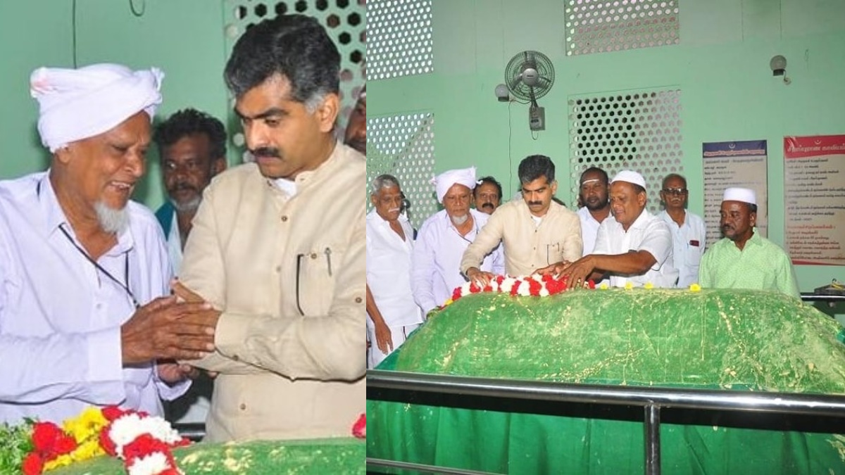 ஒரு ஃபாத்திஹா ஓதிடுவோம்! வரவேற்ற ஹஜ்ரத்! உமறுப் புலவர் நினைவிடத்தில் ...