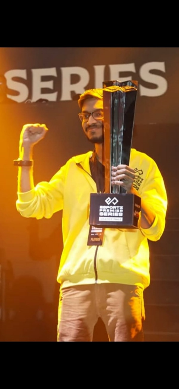 மும்பையில் நடந்த மின்மாதிரி கார் பந்தயம்.. சென்னையை சேர்ந்த இளைஞர் படைத்த சாதனை | The prototype ...