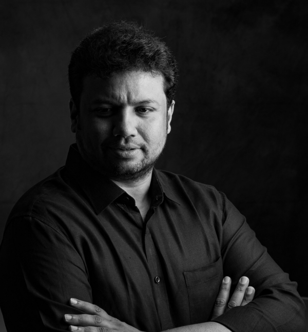 “வெற்றி துரைசாமி இன்னமும் ஏதோ ஓர் இடத்தில் நலமோடு இருக்கிறார் ...