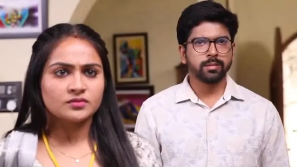 பார்லர் ரகசியத்தை வீடியோவாக காட்டிய முத்து.. ஆனால் விஜயா சொன்னது தான் ஷாக்.. வீட்டை விட்டு போன ...