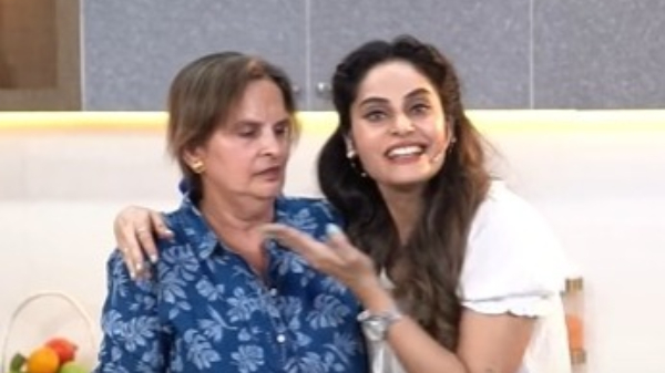 கடலில் விழுந்து தற்கொலை பண்ண போன நடிகை ஸ்ருதிகா அம்மா.. காரணம் நியூஸ் ...