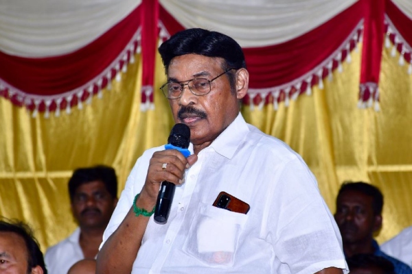 ரூ.118 கோடி செலவு! 1200 பேரைப் பைசா செலவில்லாமல் பட்டதாரிகளாக்கிய ...