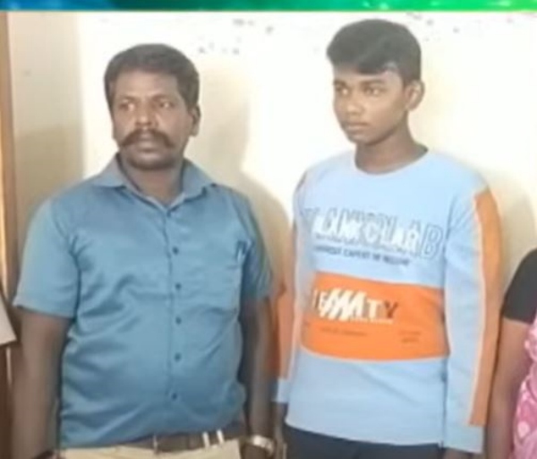 ஒரே ஒரு வார்த்தை... ஹீரோவான சின்னதுரை! ஐஏஎஸ் அதிகாரி உருக்கமான பதிவு! | Nanguneri student ...