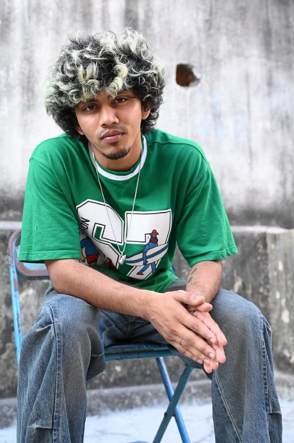 பிக் பாஸ் 8: சவுண்ட் சரோஜா முதல் சர்ச்சை பாடகர் வரை.. கடைசி நேரத்தில் ...