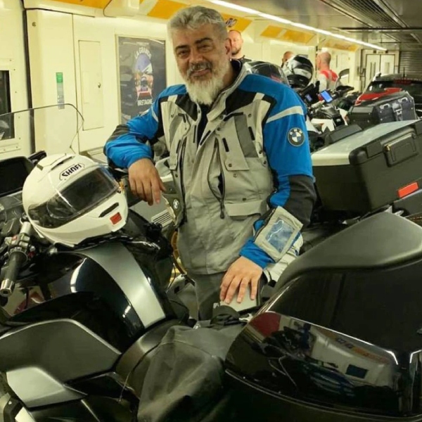 மதமும் சாதியும் நீங்கள் இதுவரை சந்திக்காத மனிதர்களை கூட வெறுக்க ...