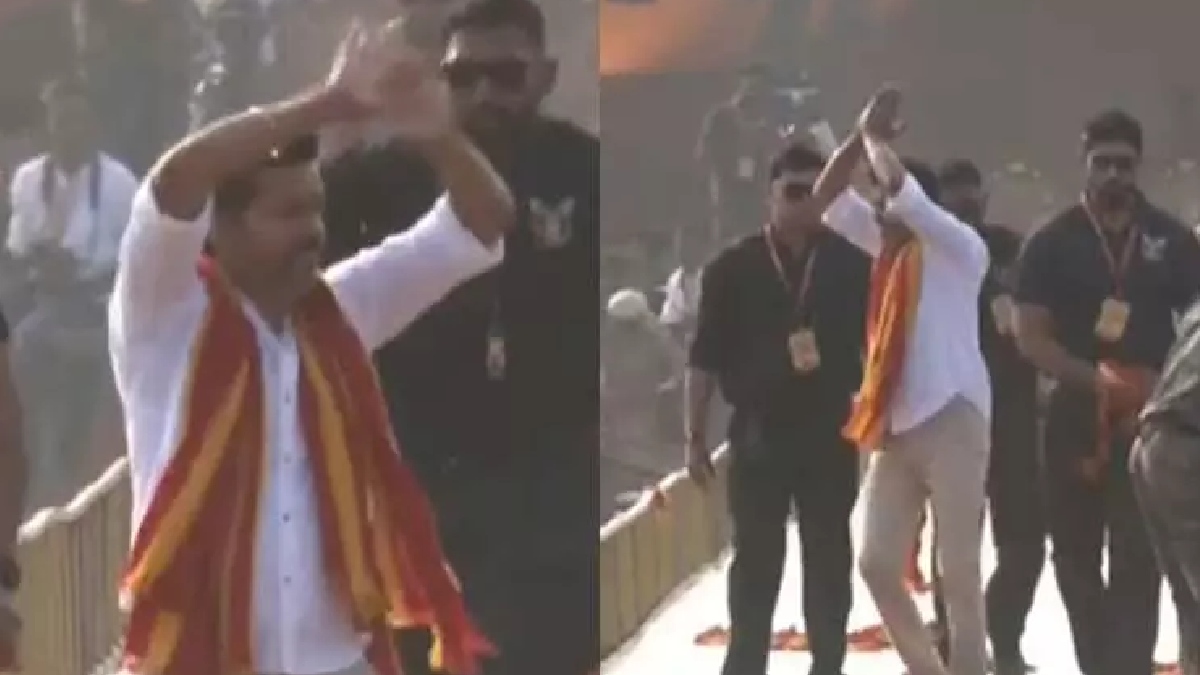 மாநாட்டையே மட்டமாக்கிட்டாங்களே.. விக்ரவாண்டியில் விஜய் அப்செட் போல ...