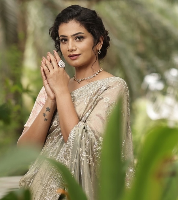 எதிர்நீச்சல் 2 கதாநாயகி இனி இவர்தான்.. சீரியல் வெளியாகும் முன்பே ...