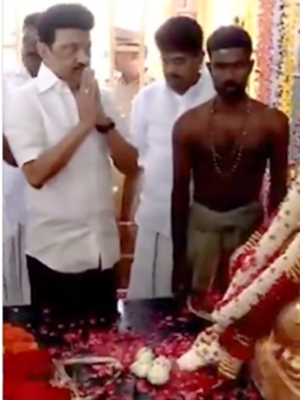 சர்ச்சையில் ஸ்டாலின்.. முத்துராமலிங்க தேவரின் நினைவிடத்தில் நடந்ததை ...