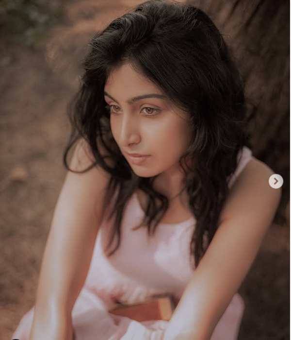 அப்பா இறந்து ஒரு வாரத்தில் நடந்த சம்பவம்.. இப்படி கூட நடக்குமா? நேத்ரன் மகள் நறுக்குன்னு கேட்ட ...