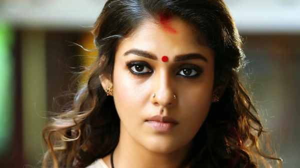 நயன்தாராவிற்கு லேடி சூப்பர் ஸ்டார் பட்டம் தேவை இல்லை.. நான் அப்பவே சொன்னேனே.. லட்சுமி ...