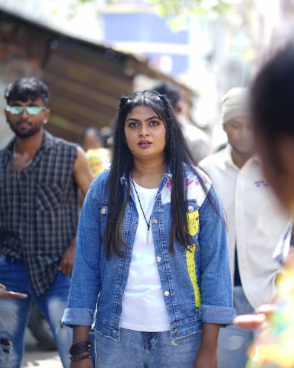 நிலத்தில் விதைக்கப்பட்ட விதை நான்! மிதித்தாலும் முளைப்பேன்! கெத்தாக ...