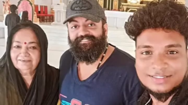 Robert Master: தாயின் இறுதி ஊர்வலத்தில் கண்ணீருடன் நடனமாடிய ராபர்ட் ...