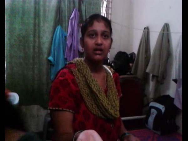 డాక్టర్ వేషంలో కి'లేడీ' గాంధీలో చేతివాటం (పిక్చర్స్) | Fake doctor ...