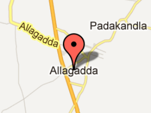 ఆళ్లగడ్డ: స్వతంత్ర అభ్యర్థుల నామినేషన్ల తిరస్కరణ | Allagadda ...