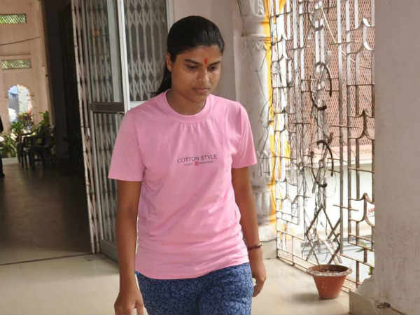 వింత జవాబులు: బీహార్‌ టాపర్‌ రూబీరాయ్‌ అరెస్ట్(పిక్చర్స్) | Bihar ...