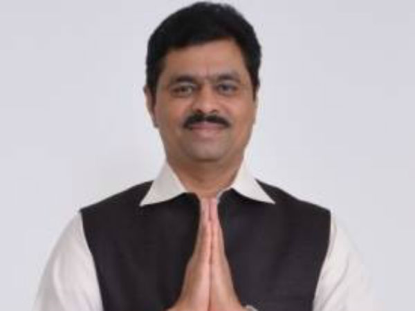 సిఎం రమేష్ నివాసం, కార్యాలయాలపై ఐటి దాడులు...ఏకకాలంలో 25 చోట్ల సోదాలు ...