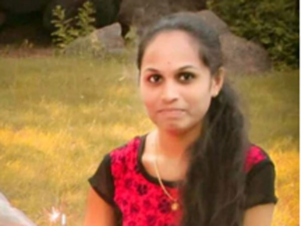 ప్రేమోన్మాది అవినాష్ దాడిలో గాయపడ్డ రవళి చికిత్స పొందుతూ మృతి ...