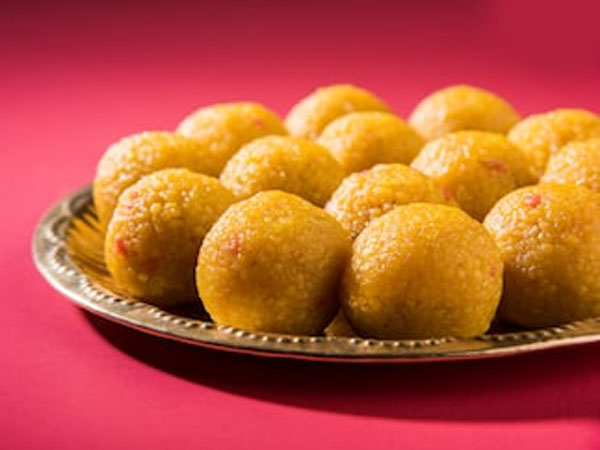 లడ్డూ కేక్‌లు, లోటస్ స్వీట్లు.. గ్రాండ్ విక్టరీ సెలబ్రేషన్స్‌కు బీజేపీ ...