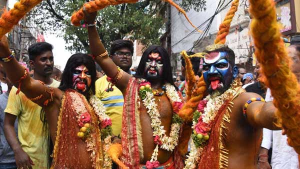 తెలంగాణ సంప్రదాయ పండుగ ఆషాఢ బోనాల జాతర | Bonalu celebrations in ...