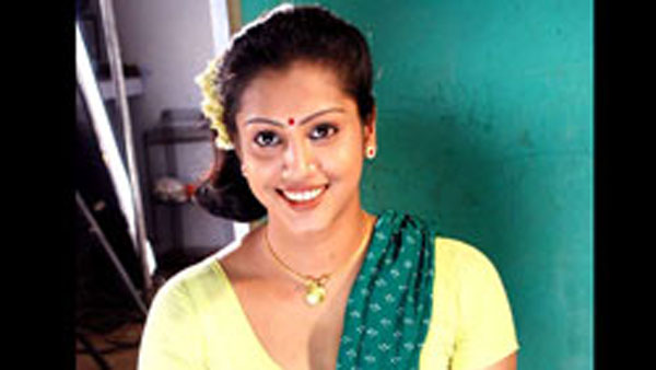 Actress: హీరోయిన్ రెండో మొగుడు ఎస్ఐ, కేసు పెట్టిన రాధా, చెత్త ...