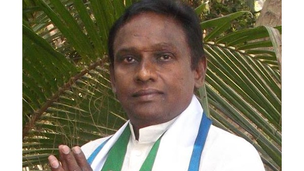 పవన్ తో వైసీపీ నేత భేటీ - ఆ నియోజకవర్గంలో సీన్ మారుతోంది..!! | YCP ...