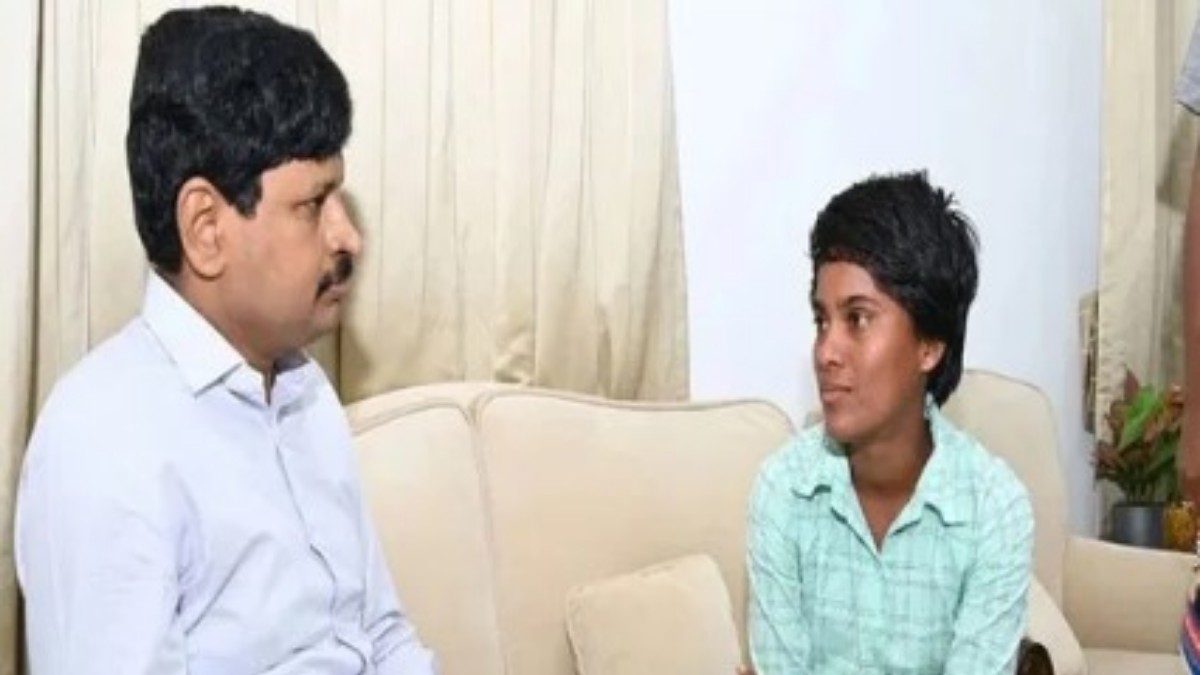 Banothu Vennela: జోగినిపల్లి సంతోష్ సహకారంతో కిలిమంజారోను అధిరోహించిన బానోతు వెన్నెల - Telugu ...