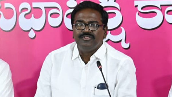 బండి సంజయ్ కు బ్రెయిన్ ఫెయిల్ అయ్యింది: మంత్రులు వేముల, పువ్వాడ రివర్స్ ...