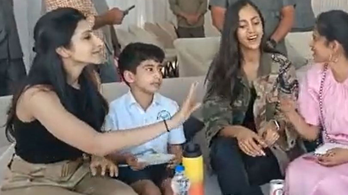 Formula E: మెరిసిన బ్రాహ్మణి, దేవాన్ష్: జూ.ఎన్టీఆర్ భార్యతో కలిసి సందడి..!! | Formula e Race in ...