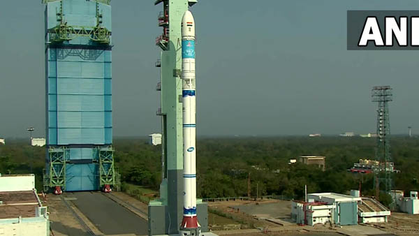 SSLV-D2 ప్రయోగం సక్సెస్-మూడు శాటిలైట్స్ నింగిలోకి పంపిన ఇస్రో... | ISRO successfully launches ...