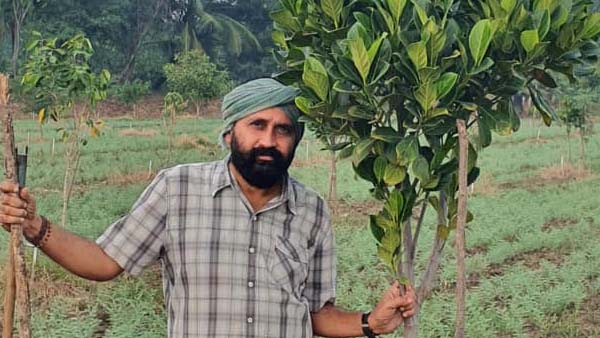 జగన్ కాదంటే వ్యవసాయం చేసుకుంటానంటున్న ఎమ్మెల్యే!! | Mangalagiri MLA ...