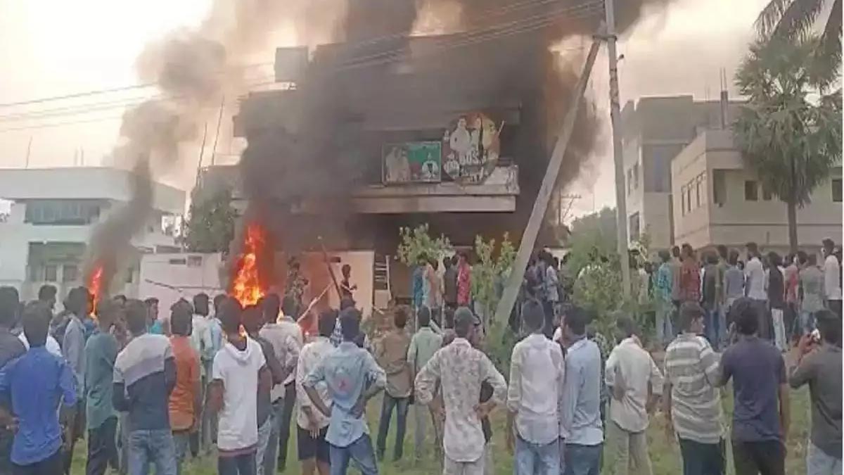 హైకోర్టు కోనసీమ అల్లర్ల కేసుల ఎత్తివేత..? ఎన్నికల వేళ వైసీపీకి సంకటం ...