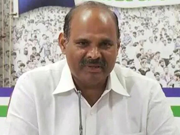 టీడీపీలోకి వైసీపీ ఎమ్మెల్యే, పవన్ వైపు మరో ఎంపీ - ఫలించని బుజ్జగింపులు ...