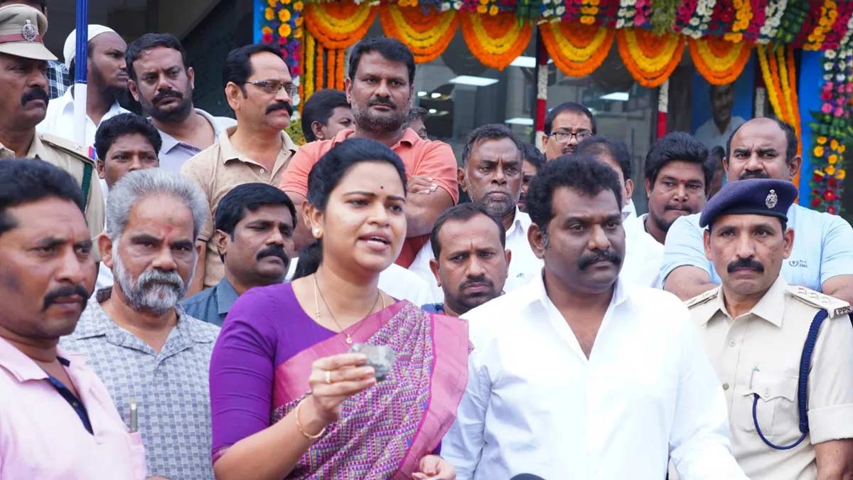 ఏం పనుల్రా అవి: బీసీ మహిళ అనే కదా: విడదల రజినీ | Vidadala Rajini slams TDP-Janasena alliance ...