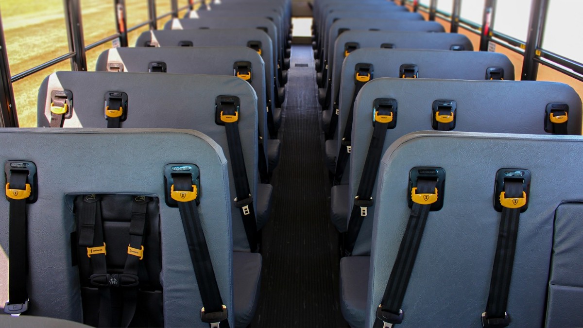 Seat belts in Buses: ఇక బస్సుల్లోనూ సీట్ బెల్ట్ తప్పనిసరి ...