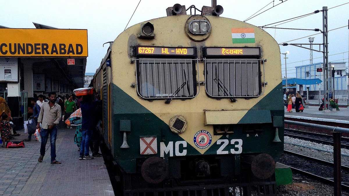 సికింద్రాబాద్ కు 30 రూపాయలే ఛార్జీ | kazipet to secunderabad pushpull ...