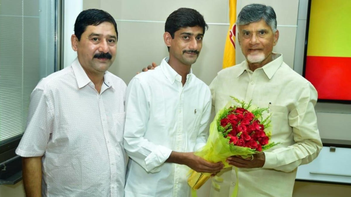 వైసీపీ కంచుకోటలో టీడీపీ అభ్యర్థి మార్పు - కొత్త టెన్షన్...!! | Chandra ...