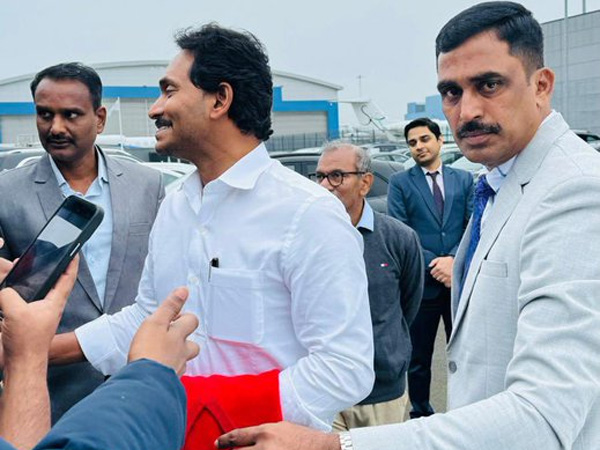 సీఎం లండన్ ఖర్చు ఎంతో తెలుసా? | andhra pradesh emergency cm ys jagan london tour cost details ...