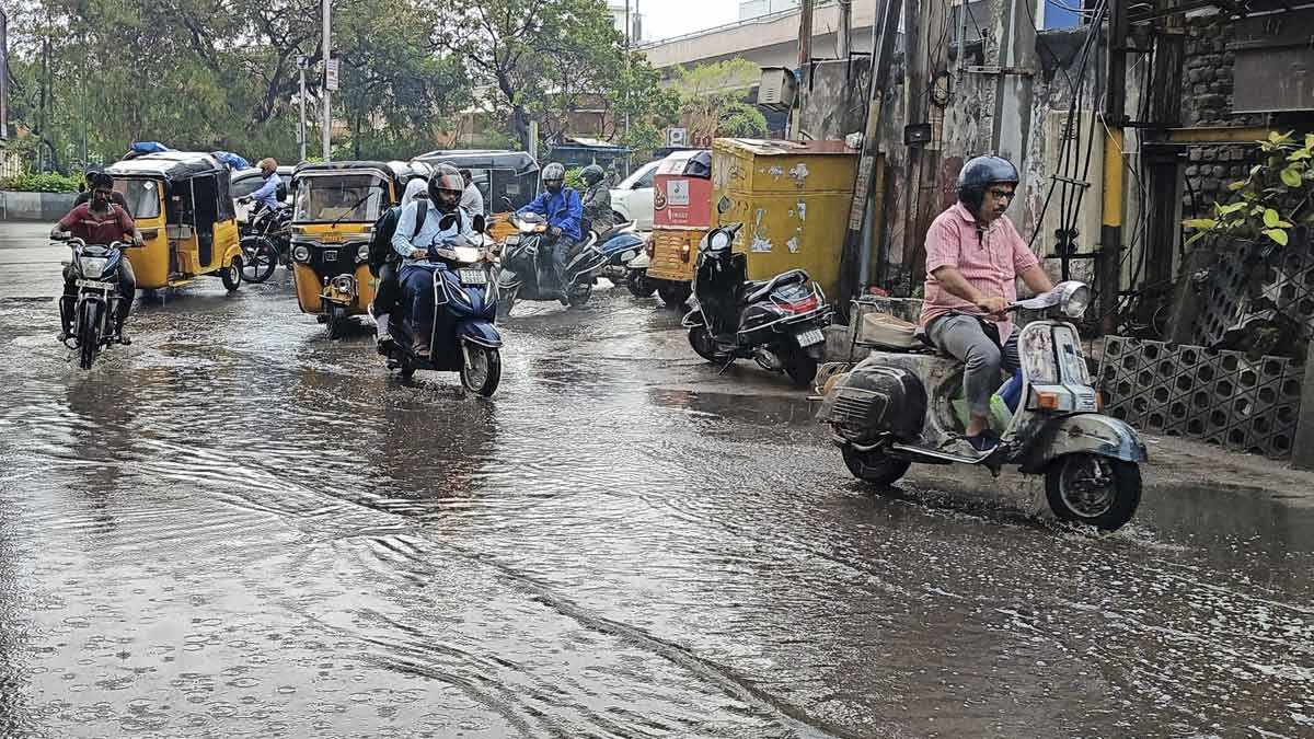 ఏపీలో సాధారణం కంటే అధికం: ఈ జిల్లాల్లో.. | Andhra Pradesh records above ...