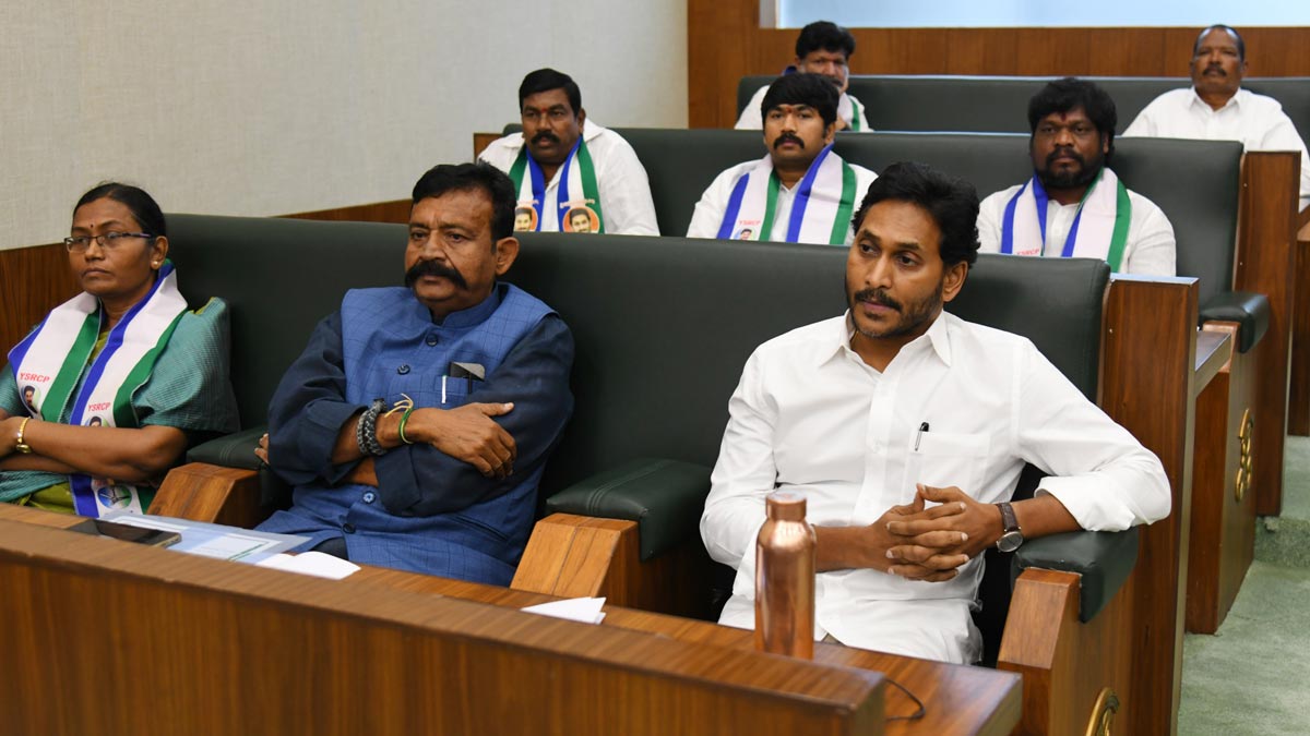 AP Assembly : రేపటి నుంచి ఏపీ అసెంబ్లీ-వైసీపీ ప్లాన్ రెడీ..! | ysrcp plans to halt governor ...