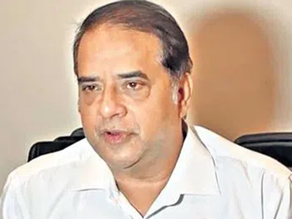 KTR: ప్లేట్ ఫిరాయించిన విజయ్ మద్దూరి.. ఇప్పుడు ఫోన్ స్విచ్చాఫ్ ...