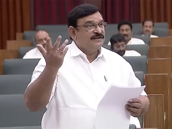 ఇంట్లో మద్యం పెట్టుకోనీయరా - విష్ణు కుమార్ రాజు వ్యాఖ్యలతో..!! | Vishnu ...