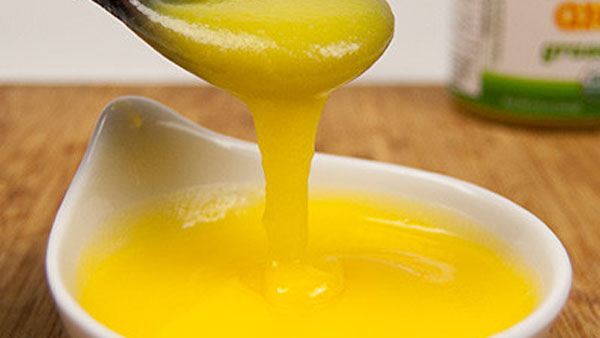 ఈ అనారోగ్య సమస్యలు ఉన్నవారు నెయ్యి అసలే తినొద్దు! | Are you eating ghee ...