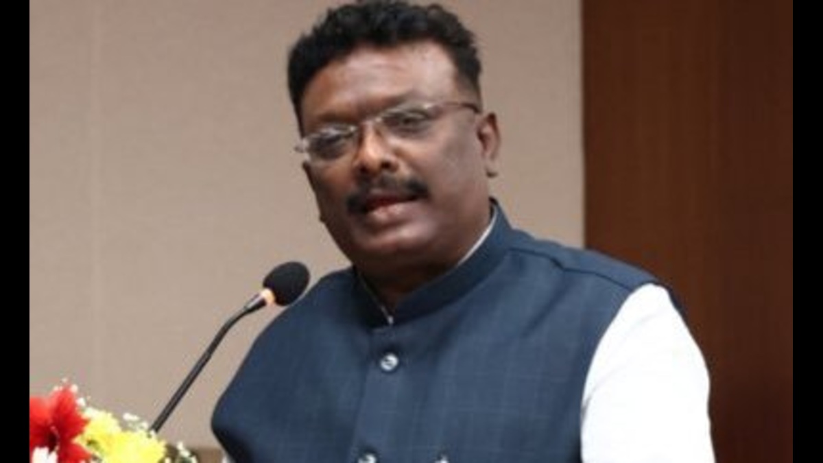 బీఆర్ఎస్ ఎమ్మెల్సీ అభ్యర్థిగా దాసోజు శ్రవణ్ | Dasoju Sravan as BRS MLC candidate - Telugu Oneindia