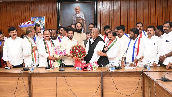 కుల గణనను వ్యతిరేకించడం అంటే బీసీల హక్కులకు అడ్డుపడటమే: సీఎం రేవంత్ ...