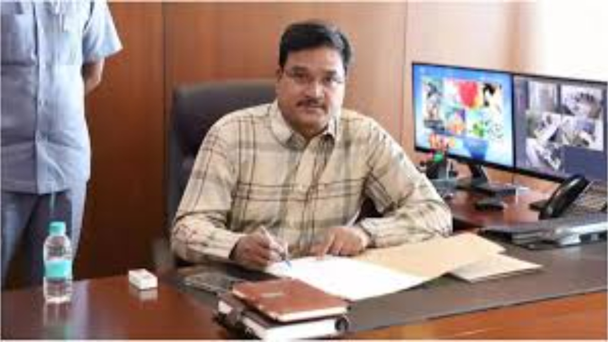 హైదరాబాద్‌లో నిర్మాణాలు చేస్తున్నారా? అలా చేస్తే జైలుకే.. షాకింగ్ హెచ్చరిక! | Are you doing ...