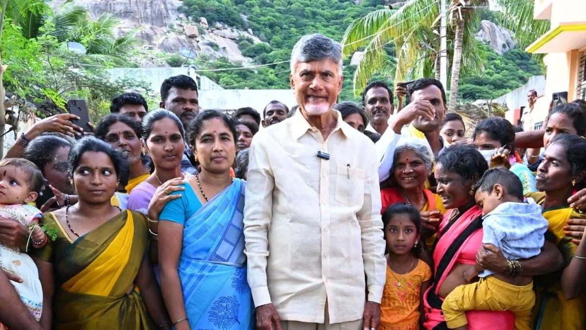 డ్వాక్రా మహిళలకు అదిరిపోయే శుభవార్త చెప్పనున్న సీఎం చంద్రబాబు! | CM ...