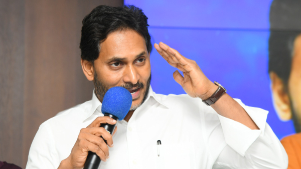 YS Jagan: సినిమా చూపిస్తా.. మామూలుగా ఉండదు..జగన్ మరో వార్నింగ్..! | ysrcp chief ys jagan warned ...